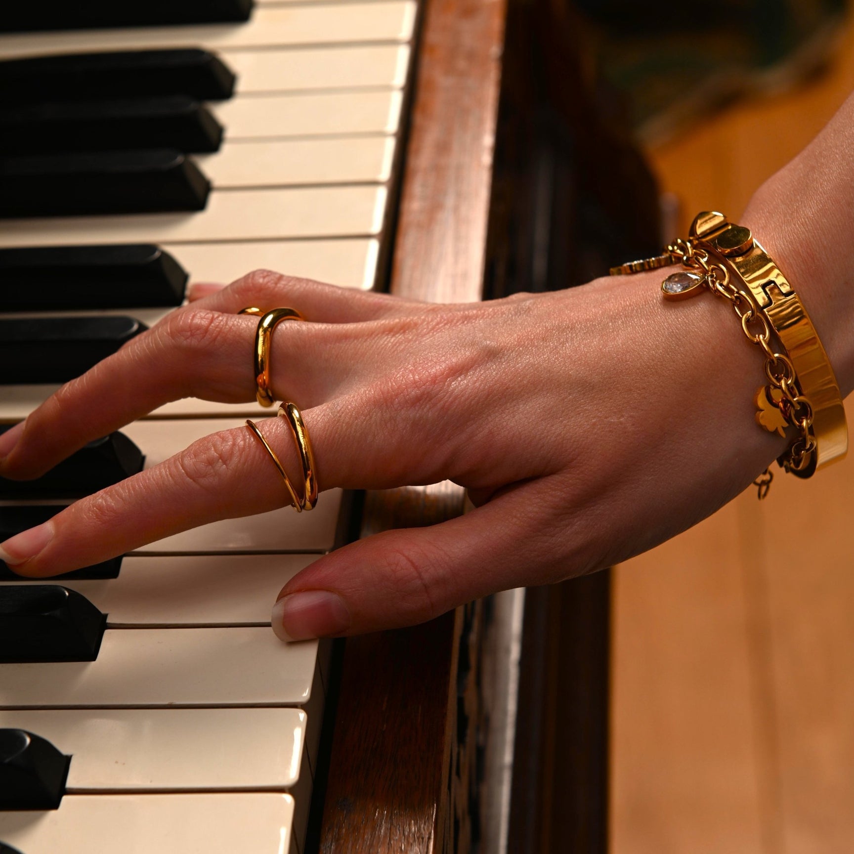 EzaVision - Loki Ring £24.99